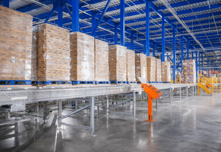 Automated Warehousing - NewCold